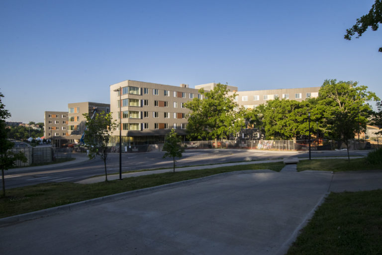 University of Arkansas, Adohi Hall - Leers Weinzapfel Associates