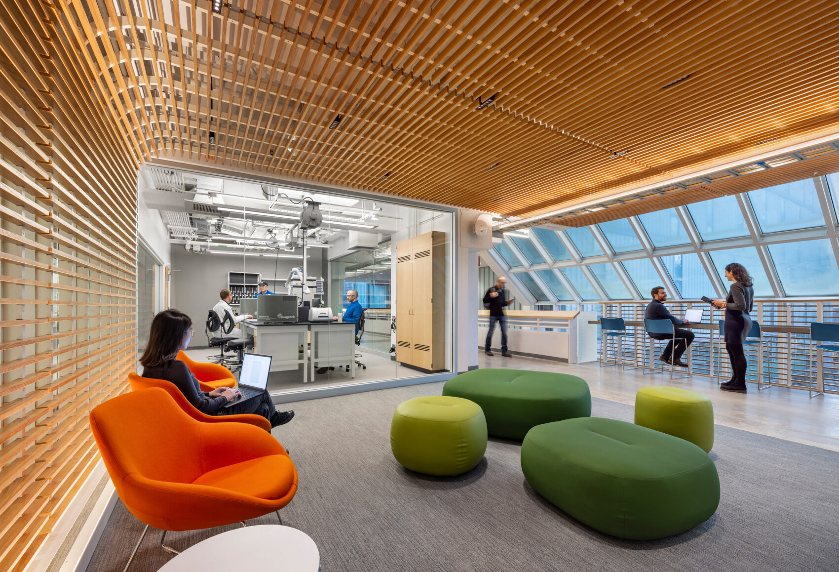 Science Center Public Space Transformation and Teaching Labs - Leers ...